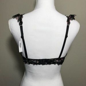 GAP | Intimates & Sleepwear | Gap Floral Lace Elongated Triangle ...